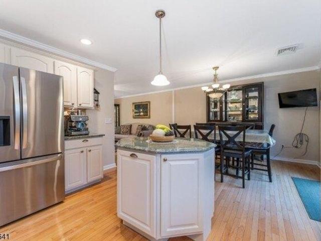 house with 4 bedroom, Washington NJ ES105207328