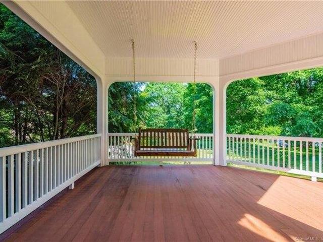 house with 4 bedroom, Washington CT DLS101659905