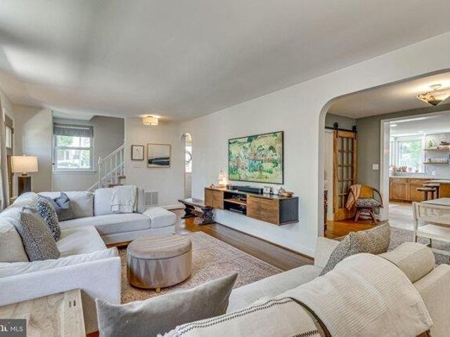 house with 4 bedroom, Washington DC ES104900737