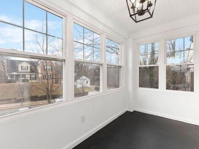 house with 4 bedroom, Washington DC ES103602306