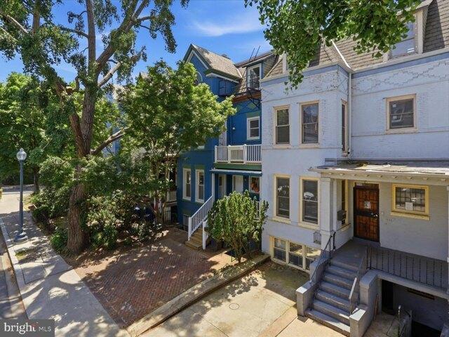 house with 4 bedroom, Washington DC ES103626218