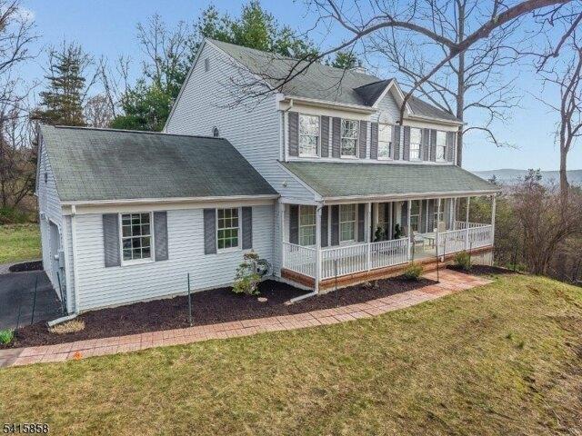house with 4 bedroom, Washington Township NJ DLS102318289