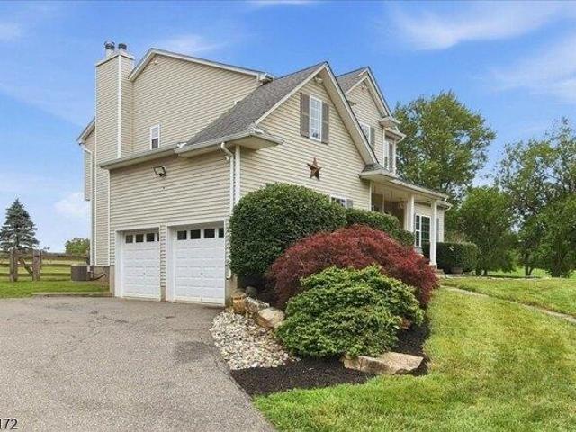 house with 4 bedroom, Washington Township NJ ES105207275