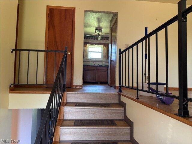 house with 4 bedroom, Washington WV DS103599857