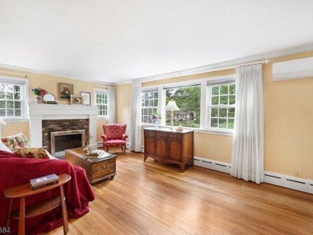 house with 4 bedroom, Watchung NJ ES103070965