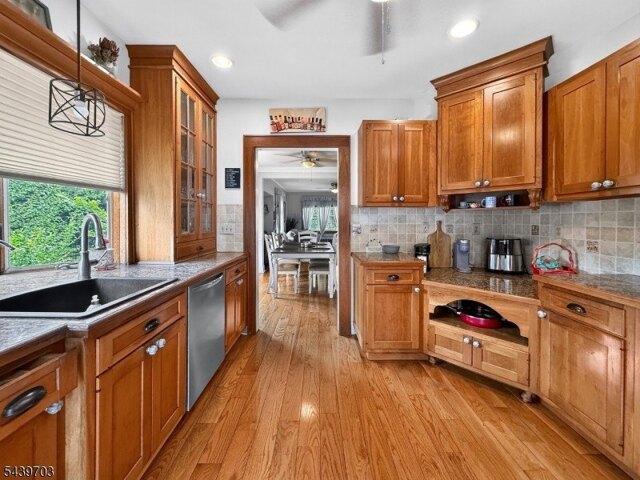 house with 4 bedroom, Watchung NJ ES104810314