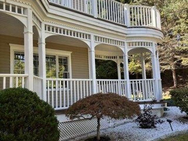 house with 4 bedroom, Waterbury CT DS102586476