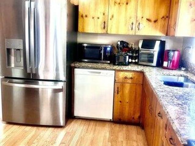 house with 4 bedroom, Waterbury CT DS102254706