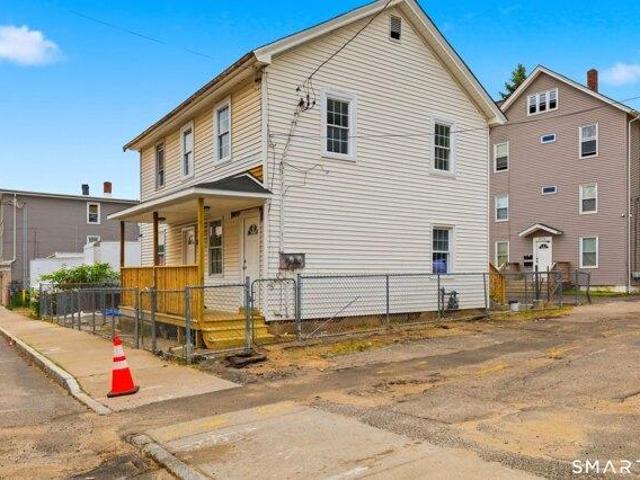 house with 4 bedroom, Waterbury CT DS104112987