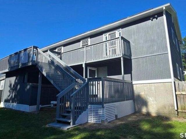 house with 4 bedroom, Waterbury CT DS104113501