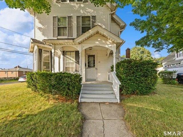 house with 4 bedroom, Waterbury CT DS104375674