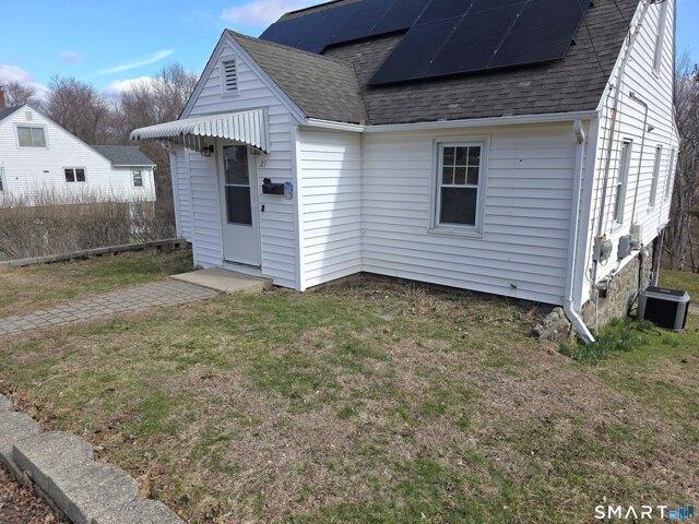 house with 4 bedroom, Waterbury CT ES104513453
