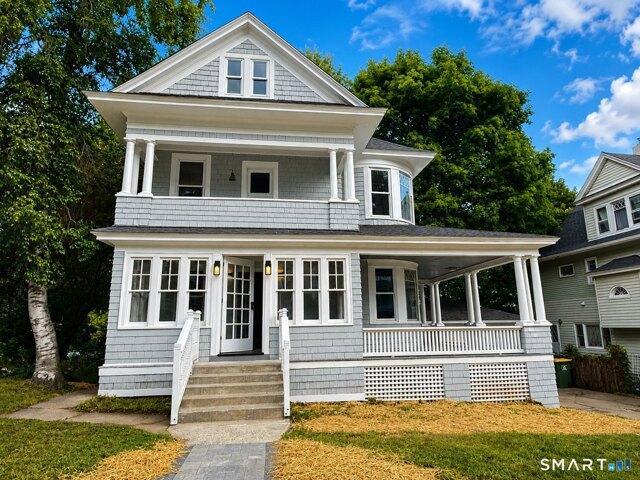 house with 4 bedroom, Waterbury CT ES104757315