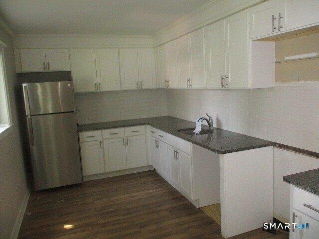house with 4 bedroom, Waterbury CT ES105141559