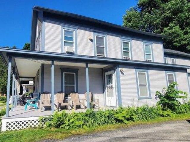 house with 4 bedroom, Waterbury VT ES105230922