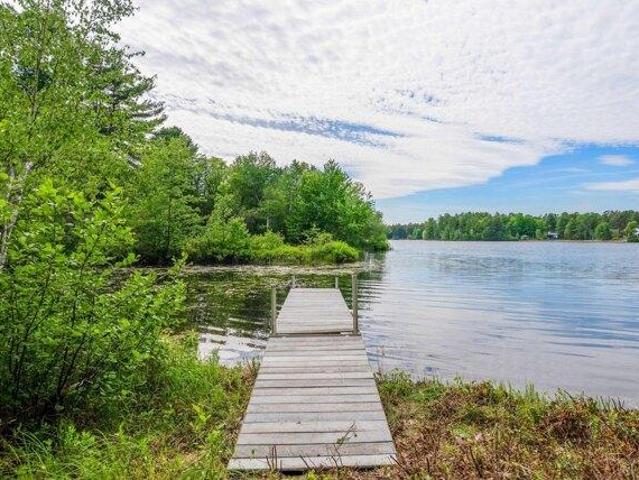 house with 4 bedroom, Waterboro ME ES103433485