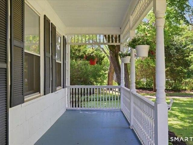 house with 4 bedroom, Waterford CT DS104148832