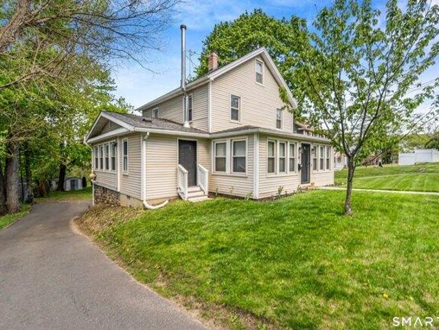 house with 4 bedroom, Watertown CT DLS103100351