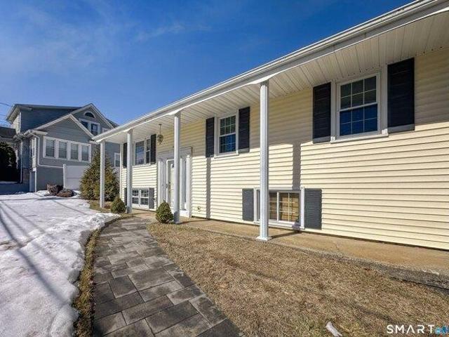 house with 4 bedroom, Watertown CT DS101781009