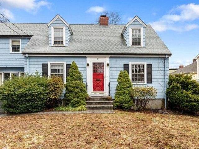 house with 4 bedroom, Watertown MA DS102563534