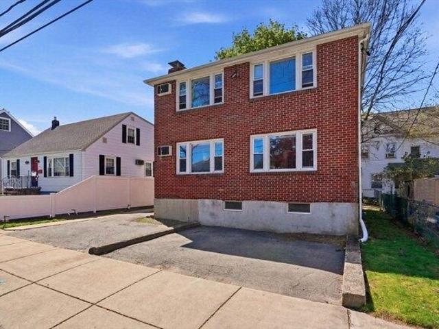 house with 4 bedroom, Watertown MA DS102027363