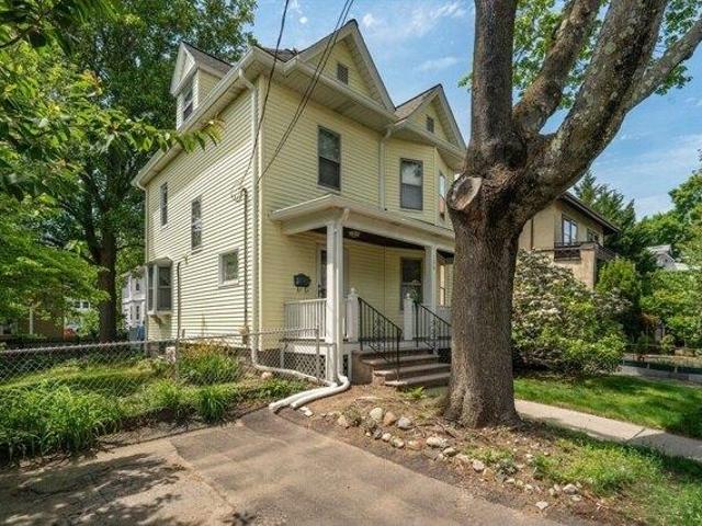 house with 4 bedroom, Watertown MA DS103442095