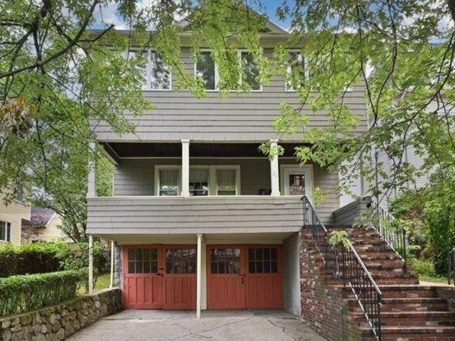 house with 4 bedroom, Watertown MA DS103887637