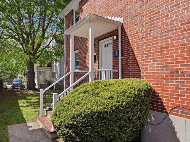 house with 4 bedroom, Watertown MA ES103018046