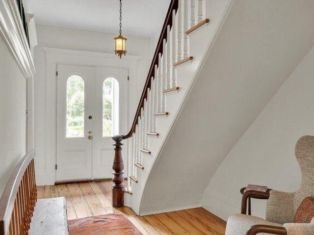 house with 4 bedroom, Watertown MA ES104909007