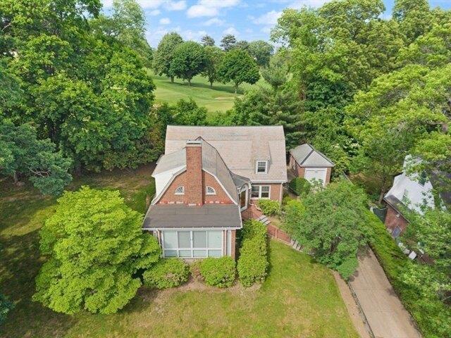 house with 4 bedroom, Watertown MA ES104076274