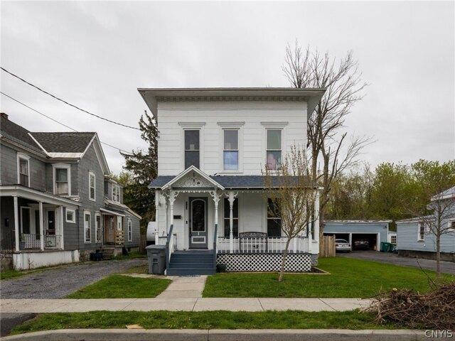 house with 4 bedroom, Watertown NY ES104905909