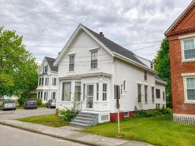 house with 4 bedroom, Waterville ME ES104043603