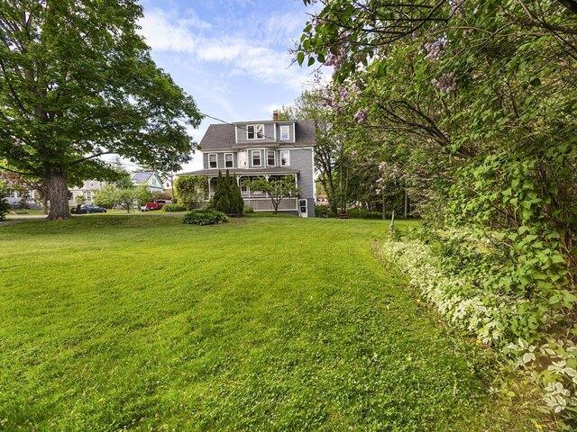 house with 4 bedroom, Waterville ME ES105190857
