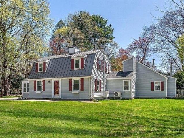 house with 4 bedroom, Wayland MA DLS102670840