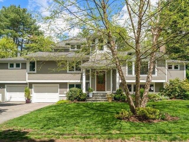 house with 4 bedroom, Wayland MA DLS103017372