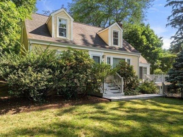 house with 4 bedroom, Wayland MA ES104075862