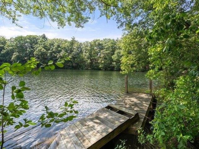 house with 4 bedroom, Wayland MA ES105040633