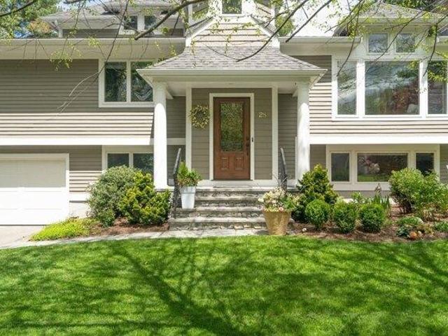 house with 4 bedroom, Wayland MA ES103017372