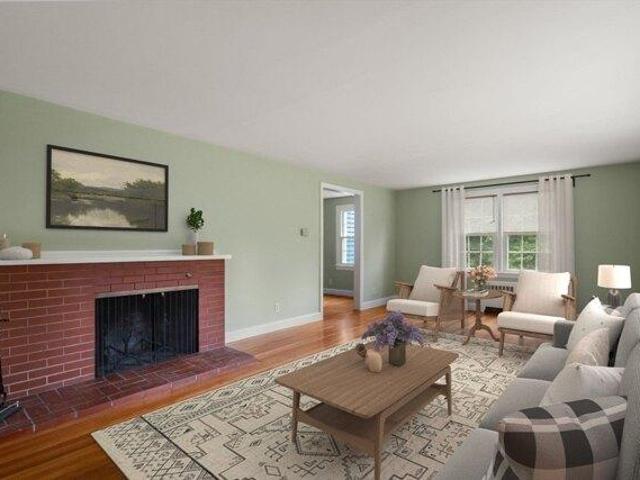 house with 4 bedroom, Wayland MA ES103101969