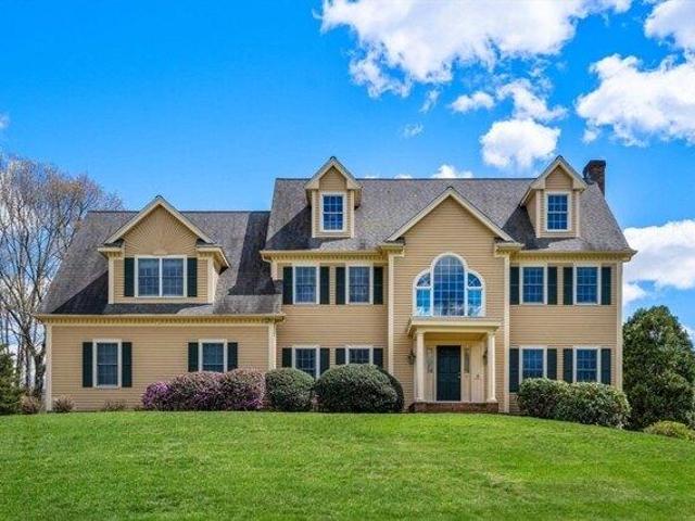 house with 4 bedroom, Wayland MA ES103251333