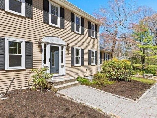 house with 4 bedroom, Wayland MA ES103437025