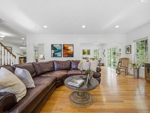 house with 4 bedroom, Wayland MA ES103663354
