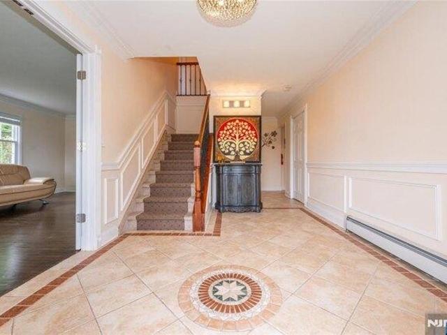 house with 4 bedroom, Wayne NJ DLS102827152