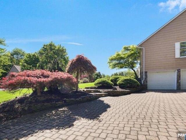 house with 4 bedroom, Wayne NJ DS102825843