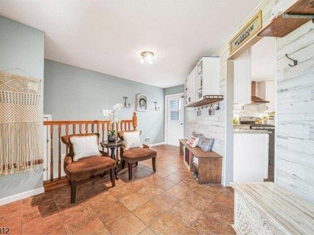 house with 4 bedroom, Wayne NJ DS103666782