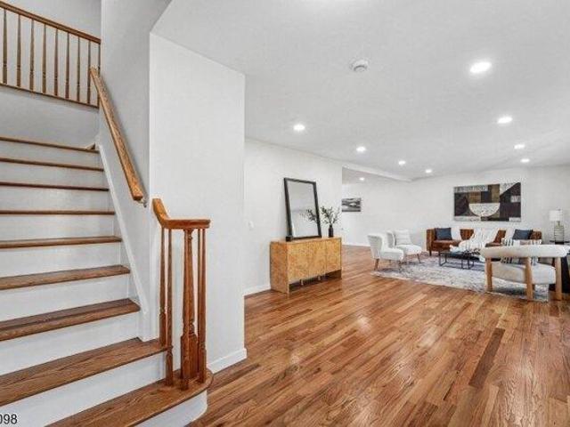 house with 4 bedroom, Wayne NJ DS103667034