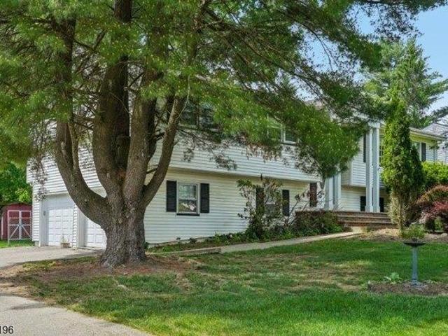 house with 4 bedroom, Wayne NJ DS104234226