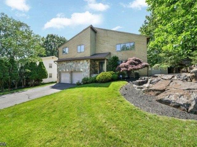 house with 4 bedroom, Wayne NJ DS104374260