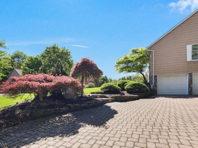 house with 4 bedroom, Wayne NJ ES104444764