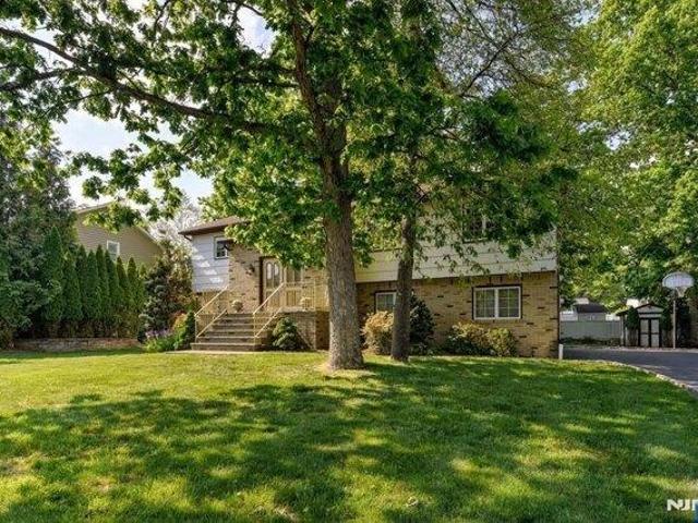 house with 4 bedroom, Wayne NJ ES104852932